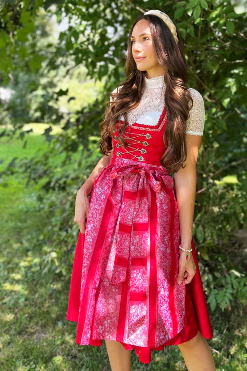 Dirndl.com | Large selection of dirndl & traditional costume fashion